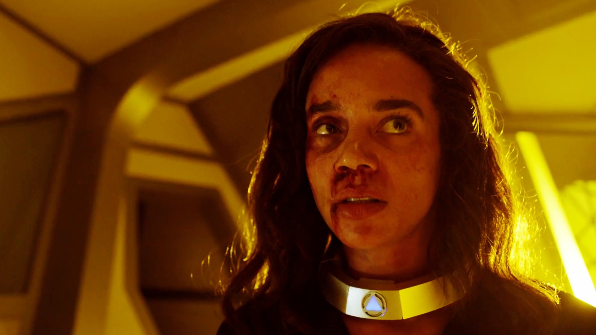 Killjoys - Trailers & Videos - Rotten Tomatoes