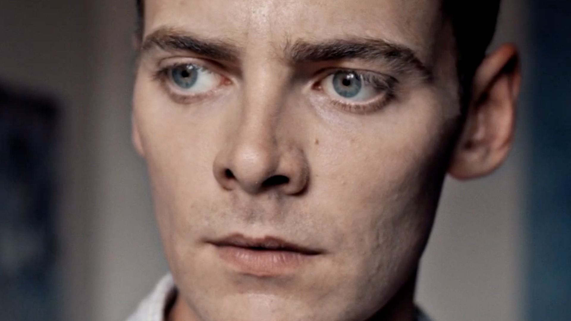 Lottie Law's Instagram, Twitter & Facebook on IDCrawl