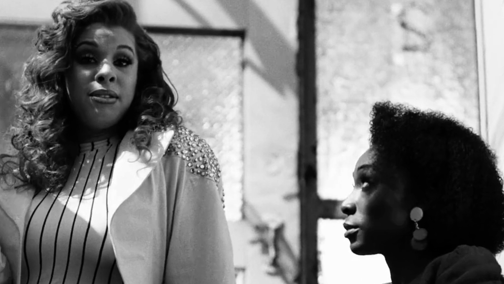 Pose: Season 2 Featurette - Voguing & Expression - Rotten Tomatoes