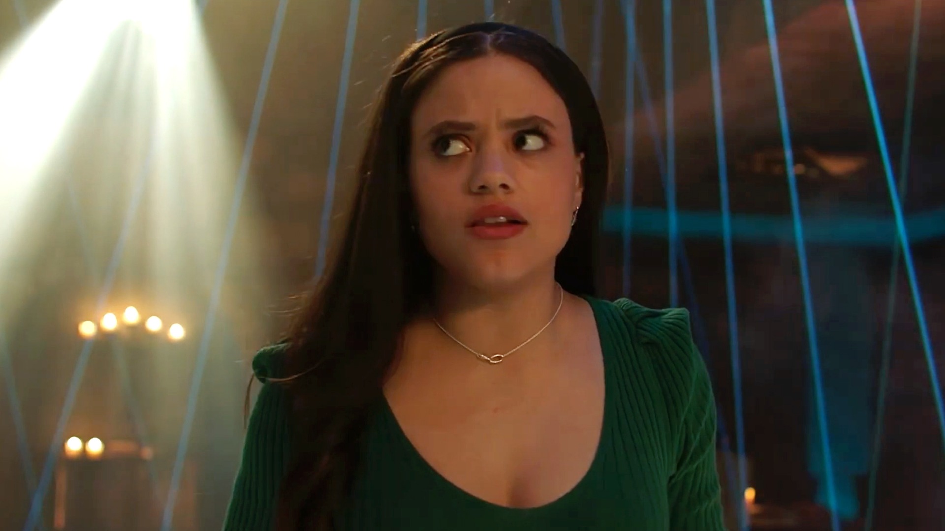 Charmed: Season 2 Episode 9 Trailer - Rotten Tomatoes