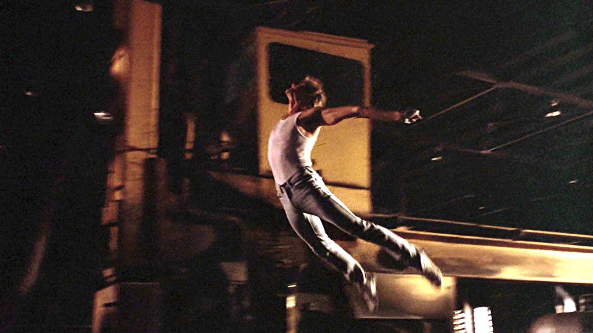 Footloose: Trailer 1 - Trailers & Videos - Rotten Tomatoes