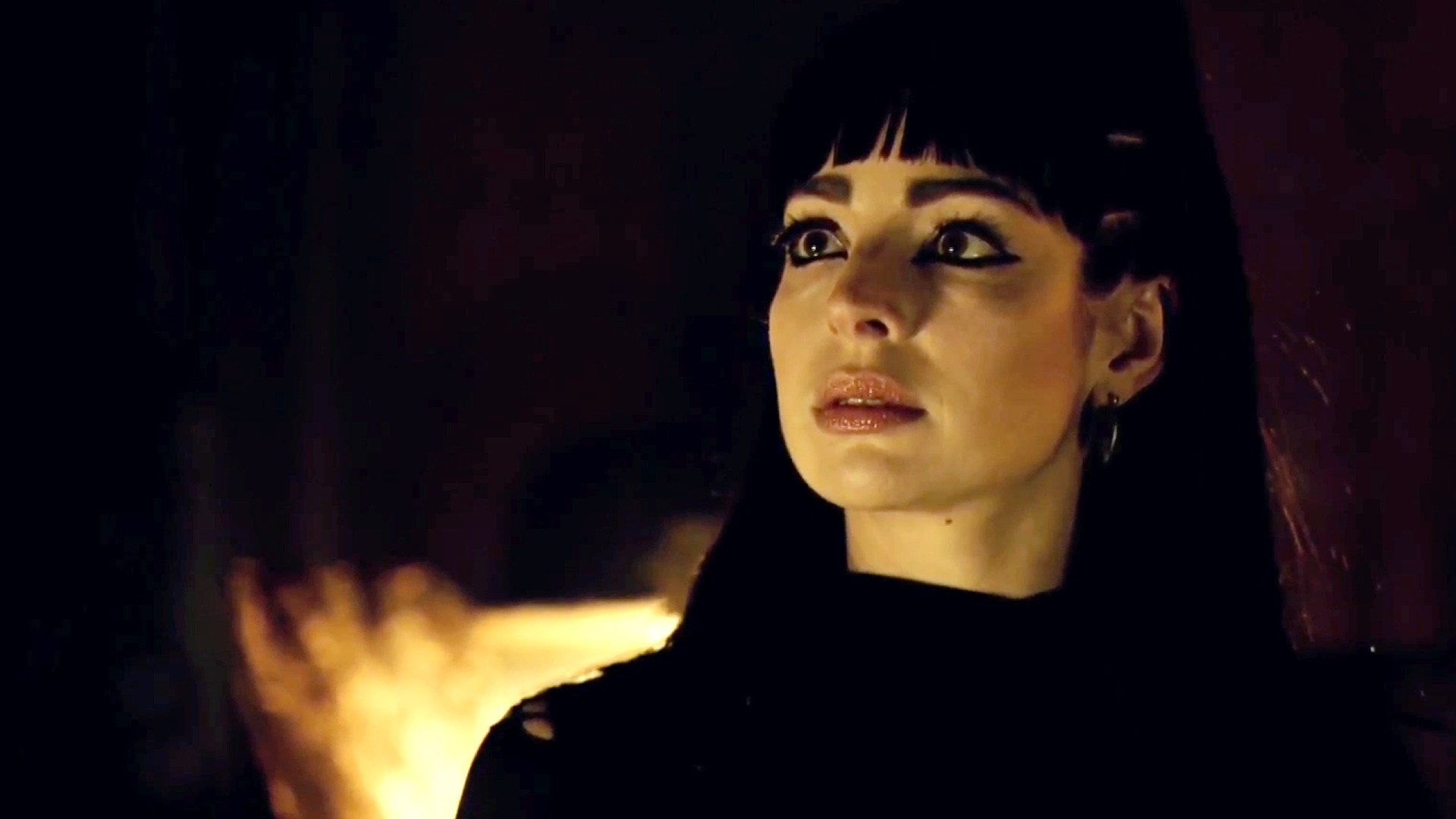 Killjoys - Trailers & Videos - Rotten Tomatoes